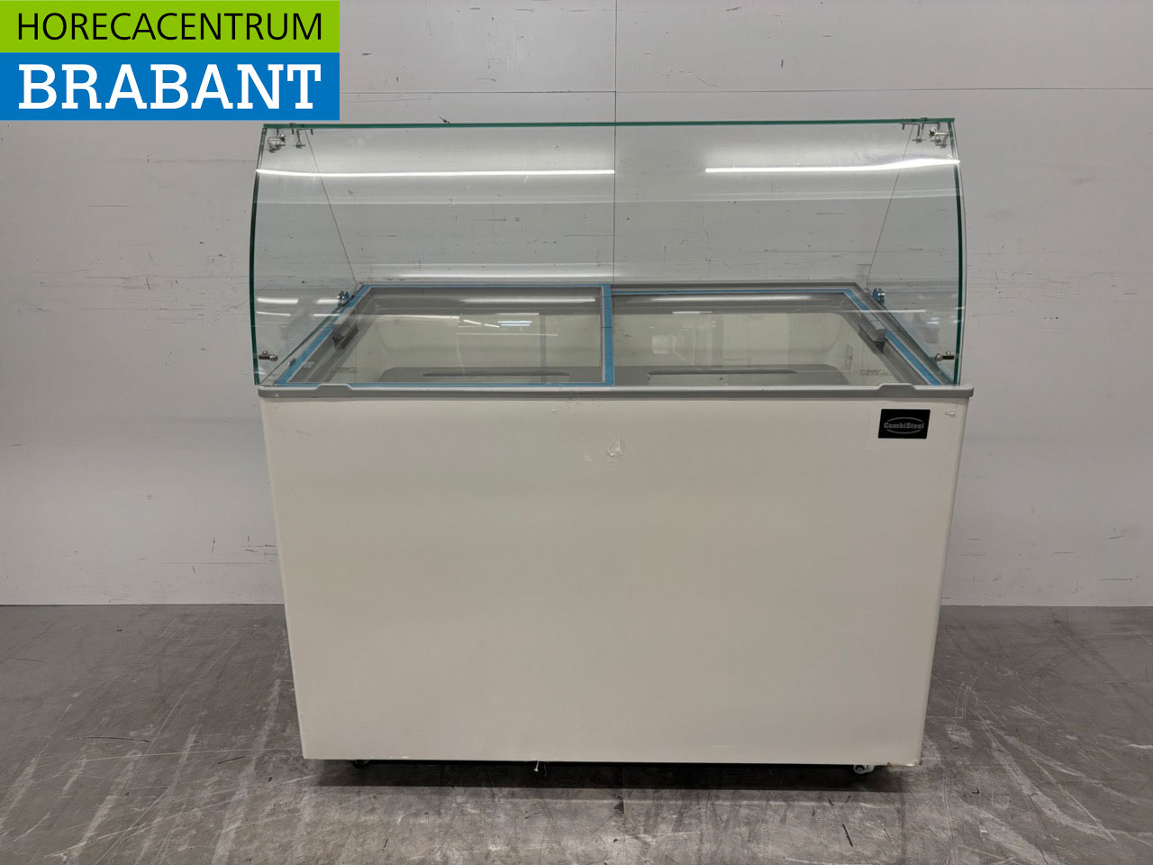 Verrijdbare Combisteel Java Schepijsvitrine 8 bakken 230V Horeca - Horecacentrum Brabant